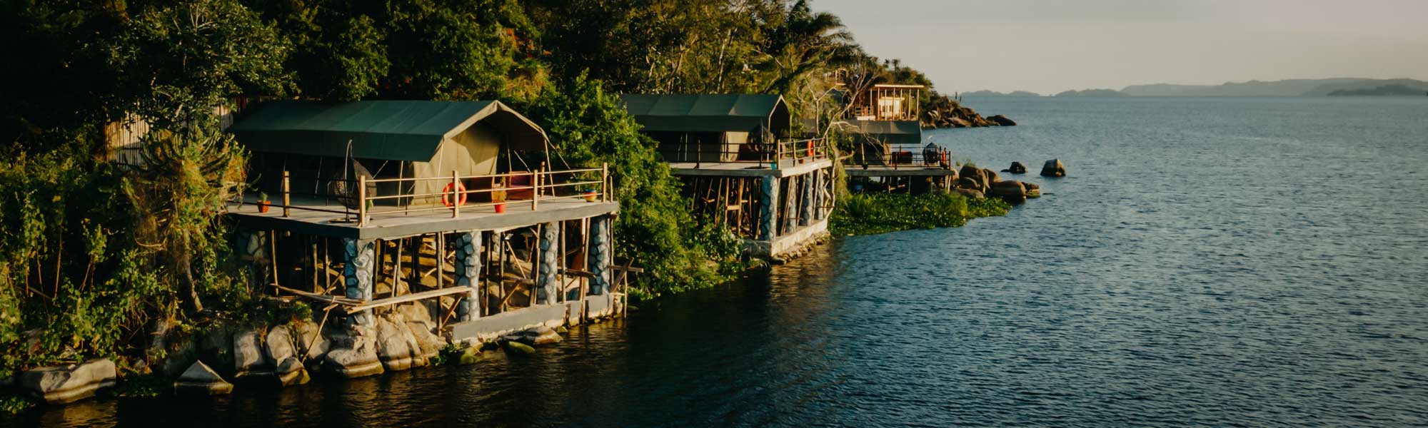 luxury-2 | Wag Hill Lodge - Mwanza